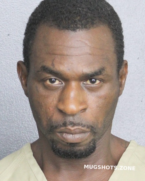MOSS RANDY DONYALE 06/13/2021 - Broward County Mugshots Zone