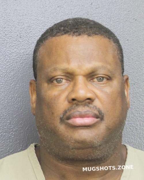 WOODARD DERRICK RENE 06/17/2021 - Broward County Mugshots Zone