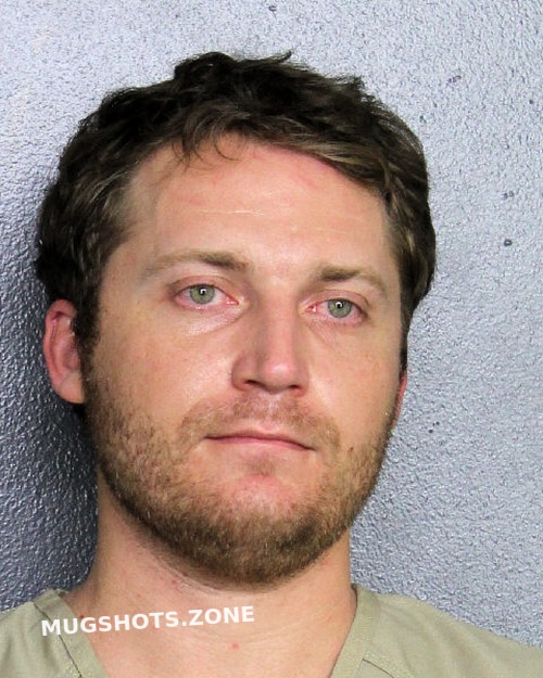 LUCIANI CHRISTOPHER DORIAN 07/23/2021 - Broward County Mugshots Zone