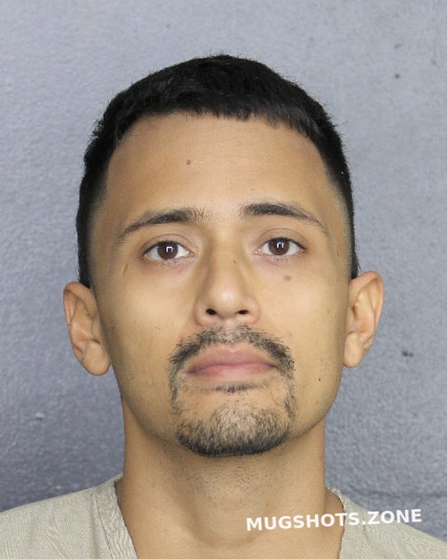 ARANGO RODRIGO ALEXIS 08/14/2021 - Broward County Mugshots Zone