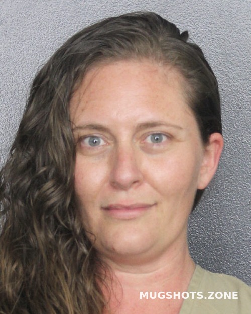 ROEHRIG HUBERT JAMIE NICOLE 08/17/2021 - Broward County Mugshots Zone