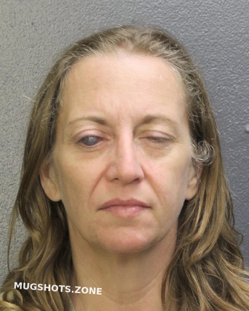 WRIGHT KELLY MARIE 08/21/2021 - Broward County Mugshots Zone
