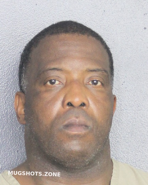 THOMAS THADDEUS DEVON 08/22/2021 - Broward County Mugshots Zone