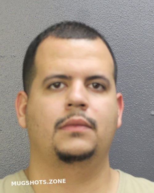 TAVAREZ RAFAEL 09/06/2021 - Broward County Mugshots Zone