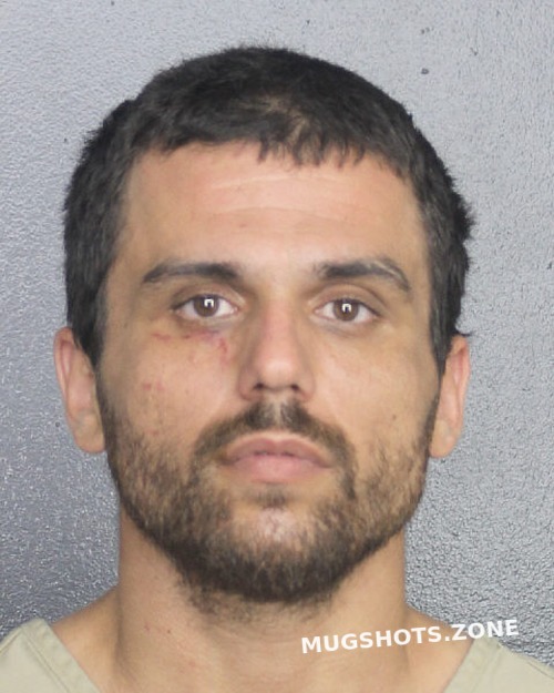 CRESCENTI DANIEL 09/13/2021 - Broward County Mugshots Zone