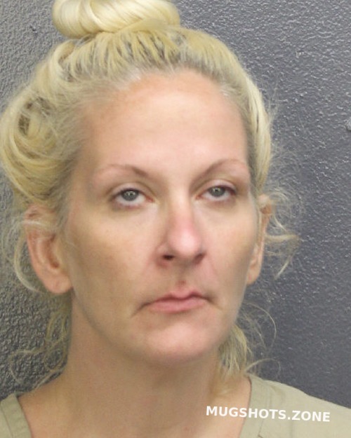 PETRONE NICOLE ANN 09/18/2021 - Broward County Mugshots Zone