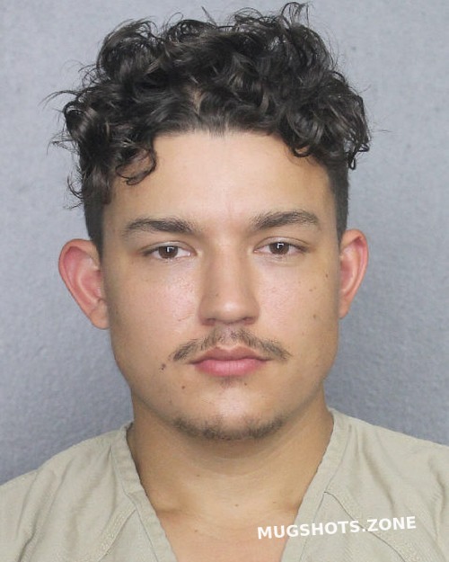 MADIEDO DAVID JOSEPH 09/21/2021 - Broward County Mugshots Zone