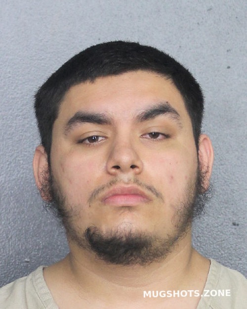 LOPEZ AUSTIN FERNANDO 09/28/2021 - Broward County Mugshots Zone