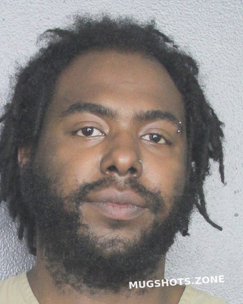 RICHARDSON QUENTIN LEE 10/05/2021 - Broward County Mugshots Zone