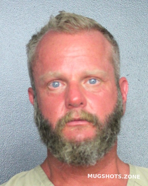 CHENONETH RYAN PATRICK 10/05/2021 - Broward County Mugshots Zone