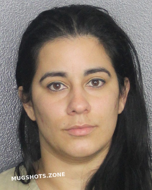 GAMEZ FALCON JANETH 10/05/2021 - Broward County Mugshots Zone