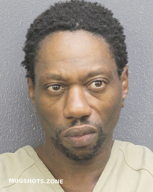 RHODES CHRISTOPHER R 10/06/2021 - Broward County Mugshots Zone