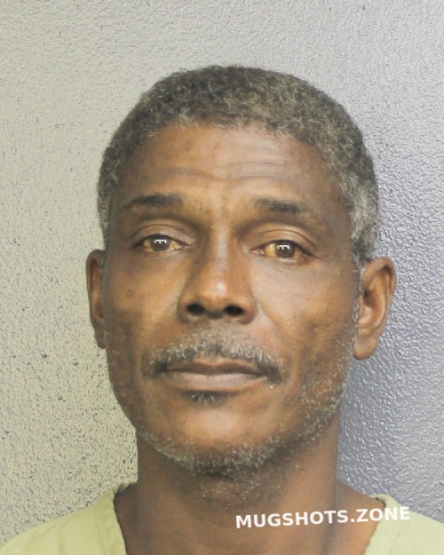 WIGGINS TRAVIS DARNELL 10/20/2021 - Broward County Mugshots Zone