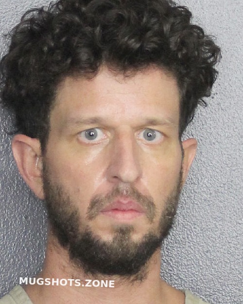 VARELA JARED SCOTT 11/04/2021 - Broward County Mugshots Zone
