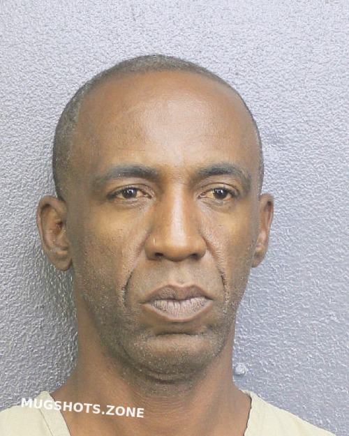 EDWIN ALOYSIUS M 11/08/2021 - Broward County Mugshots Zone