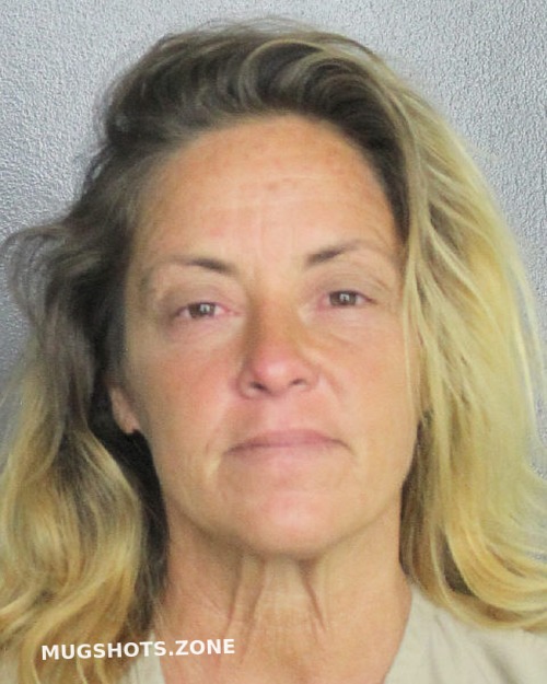 Lassiter Mary 11082021 Broward County Mugshots Zone