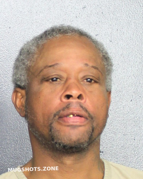 MONROE REGINALD 11/30/2021 - Broward County Mugshots Zone