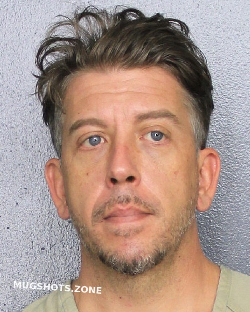 ELWELL COREY ROBERT 12/01/2021 - Broward County Mugshots Zone