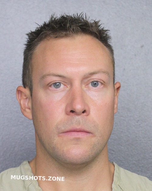 LIVESAY LYLE STEPHEN 12/09/2021 - Broward County Mugshots Zone