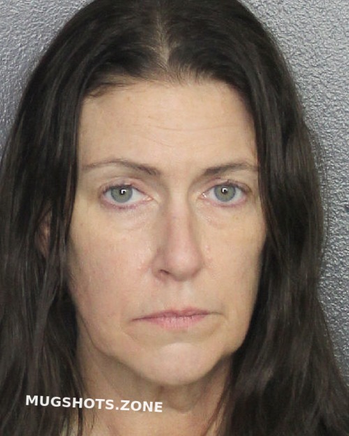 KAY AMY ELIZABETH 12/19/2021 - Broward County Mugshots Zone