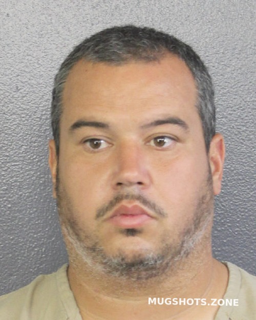 BORRERO JONATHAN DANIEL 12/27/2021 - Broward County Mugshots Zone