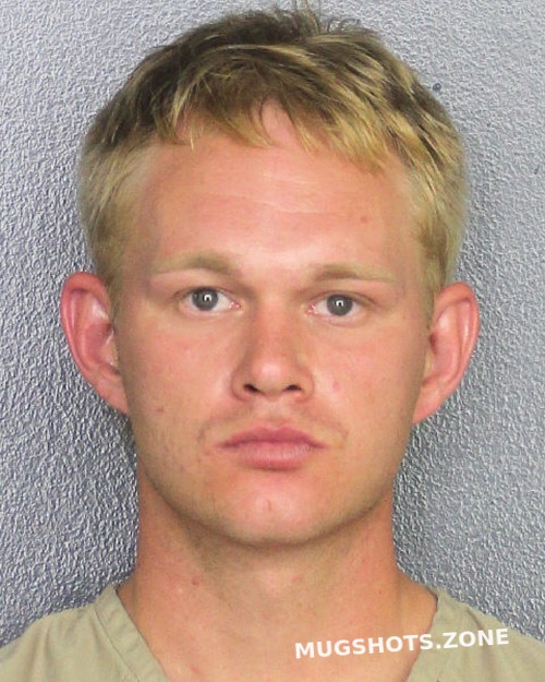 Charlton Zachary William 12 29 2021 Broward County Mugshots Zone