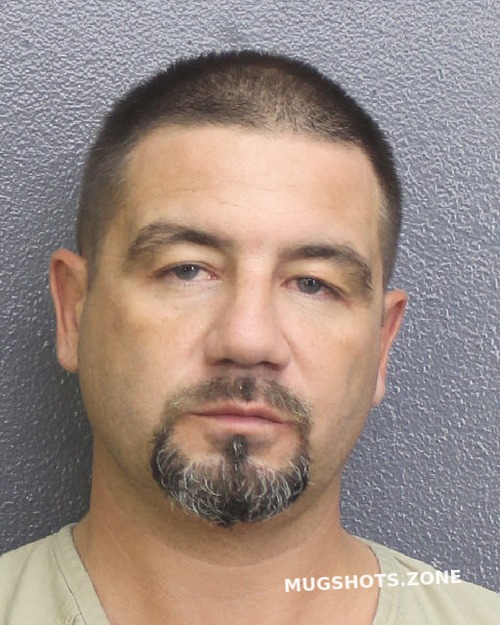 KNIGHT ROBERT ALLEN 12/30/2021 - Broward County Mugshots Zone