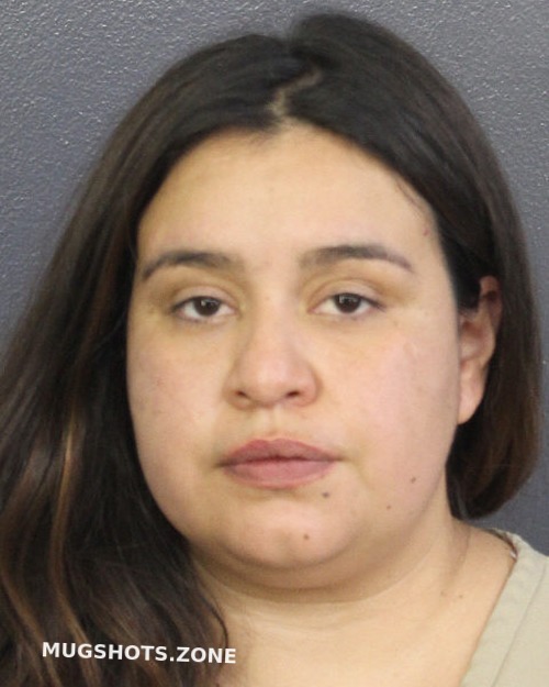 REYES TATIANA 01/01/2022 - Broward County Mugshots Zone