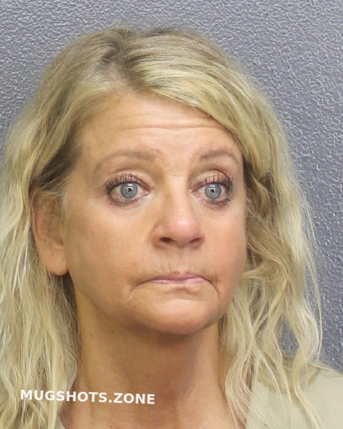 DOOLAN DONNA MARIE 01/03/2022 - Broward County Mugshots Zone