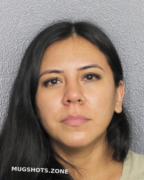 REYES EVA VANESSA 01/20/2022 - Broward County Mugshots Zone