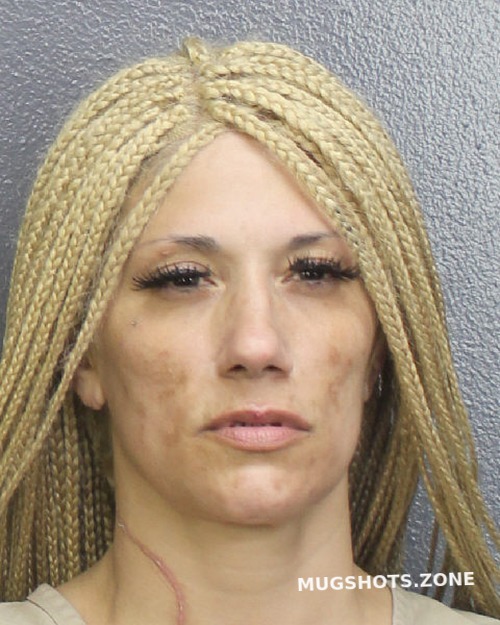 TONZINI CARLA FRANCESCA 01/21/2022 - Broward County Mugshots Zone