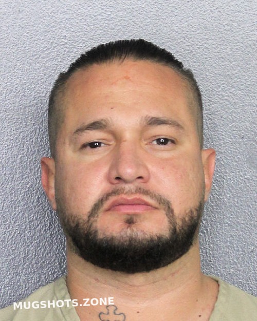 SOLARES DANIEL E 02/27/2022 - Broward County Mugshots Zone