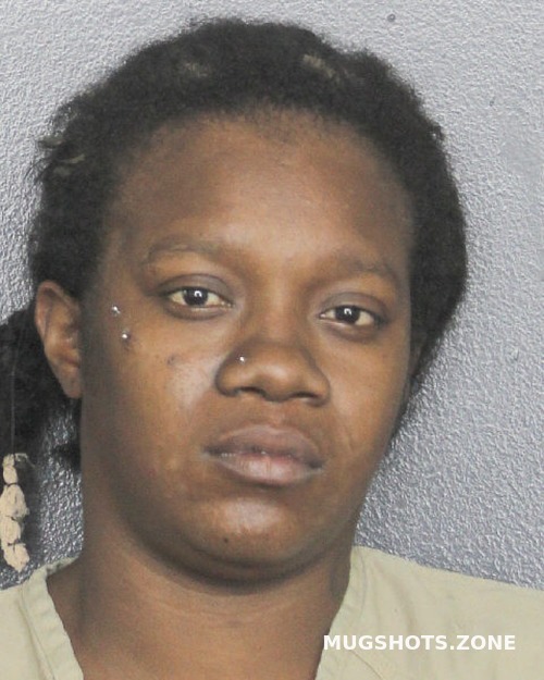 MCCORMICK SHAQUILLE SHAMONIQUE 03/02/2022 - Broward County Mugshots Zone