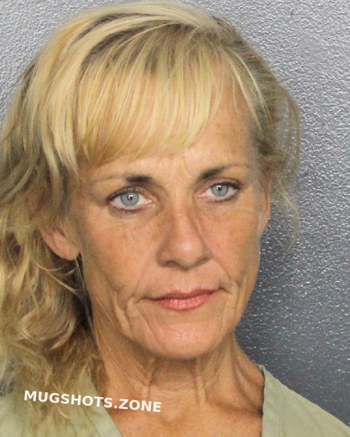 DAVILA KELLI 03/21/2022 - Broward County Mugshots Zone
