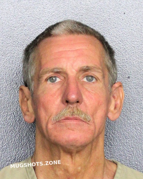 LEWIS TERRY LEE 03/29/2022 - Broward County Mugshots Zone