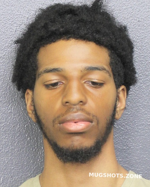 MOORE LASAVIOR 05/30/2022 - Broward County Mugshots Zone