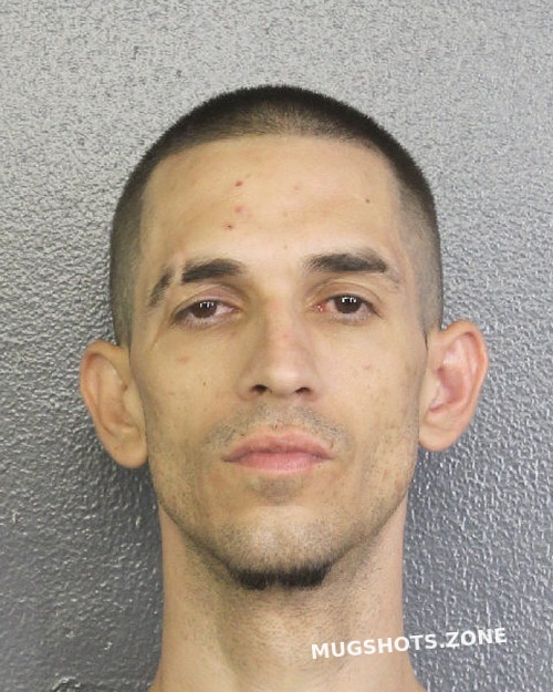 ROSS BRANDON THOMAS 06/16/2022 - Broward County Mugshots Zone