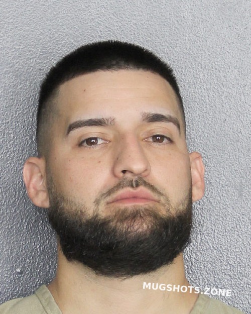 CASTILLO BRYAN ADAM 06/20/2022 - Broward County Mugshots Zone