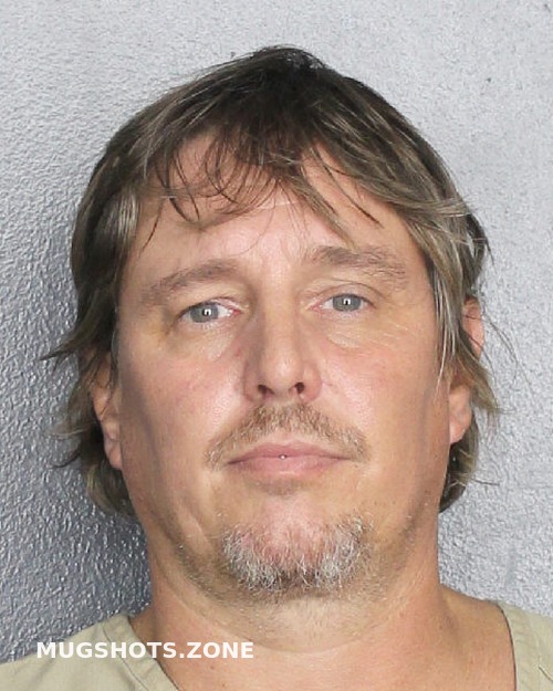 STRIANO BRIAN 07/20/2022 - Broward County Mugshots Zone