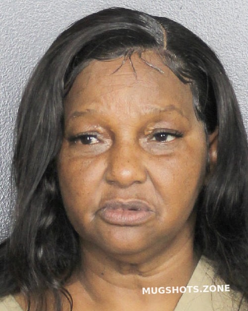 CALHOUN YVETTE LENORA 07/21/2022 - Broward County Mugshots Zone