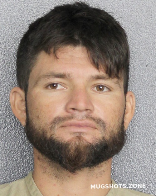 ESCOBAR JOSE 07/28/2022 - Broward County Mugshots Zone