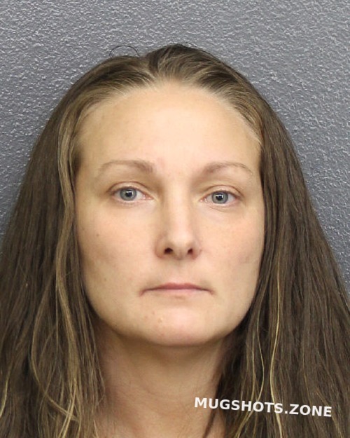 SIMMONS JENNIFER 07/28/2022 - Broward County Mugshots Zone