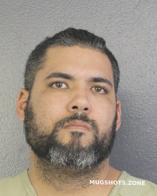 VAZQUEZ TORRES DARIEL 08/05/2022 - Broward County Mugshots Zone
