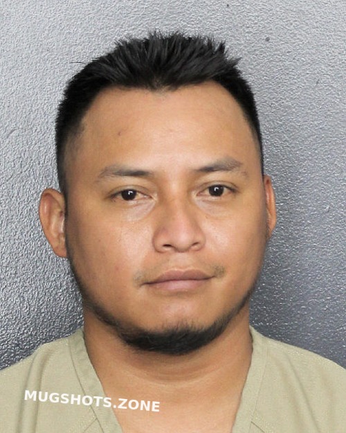 PEREZ SELVIN 08/08/2022 - Broward County Mugshots Zone