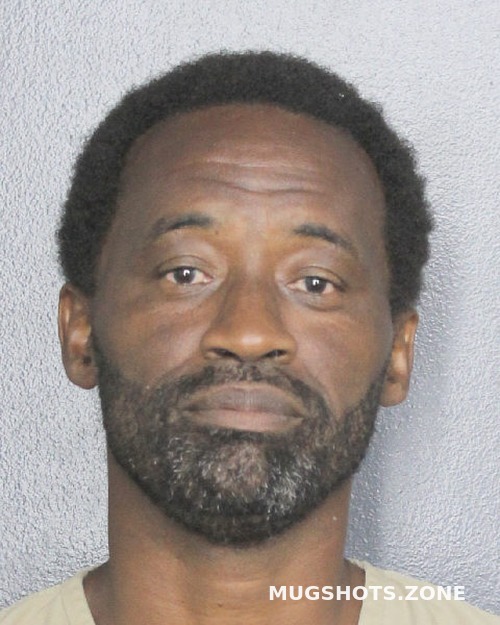 BROWN ERIC 08/10/2022 - Broward County Mugshots Zone