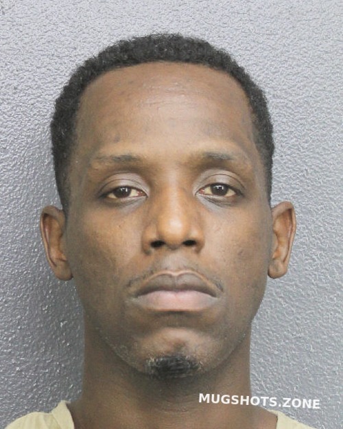 MCBURROWS JACKIE SHANOD 08/10/2022 - Broward County Mugshots Zone