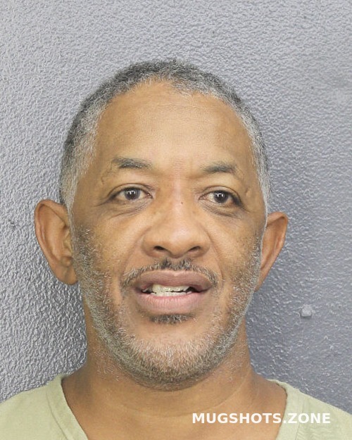 MITCHELL TERENCE 08/17/2022 - Broward County Mugshots Zone