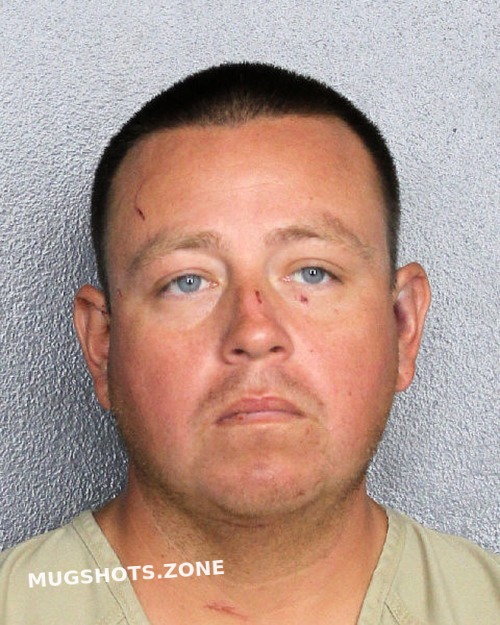 LOPEZ FERNANDO 08/20/2022 - Broward County Mugshots Zone