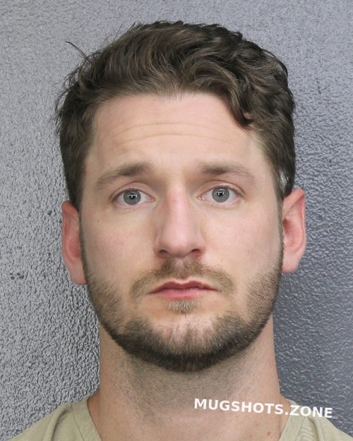 HAYES NICHOLAS PINEL 08/21/2022 - Broward County Mugshots Zone