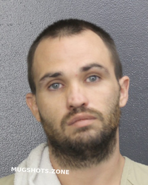DAVIS CHRISTOPHER 09/01/2022 - Broward County Mugshots Zone